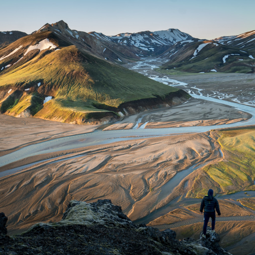 Kerið Crater Official Website - A Geological Wonder of Iceland
