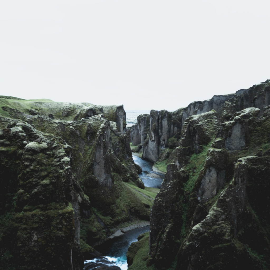 Kerið Crater Official Website - A Geological Wonder of Iceland